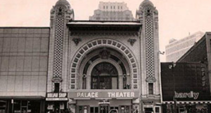 Real Burlesque Building