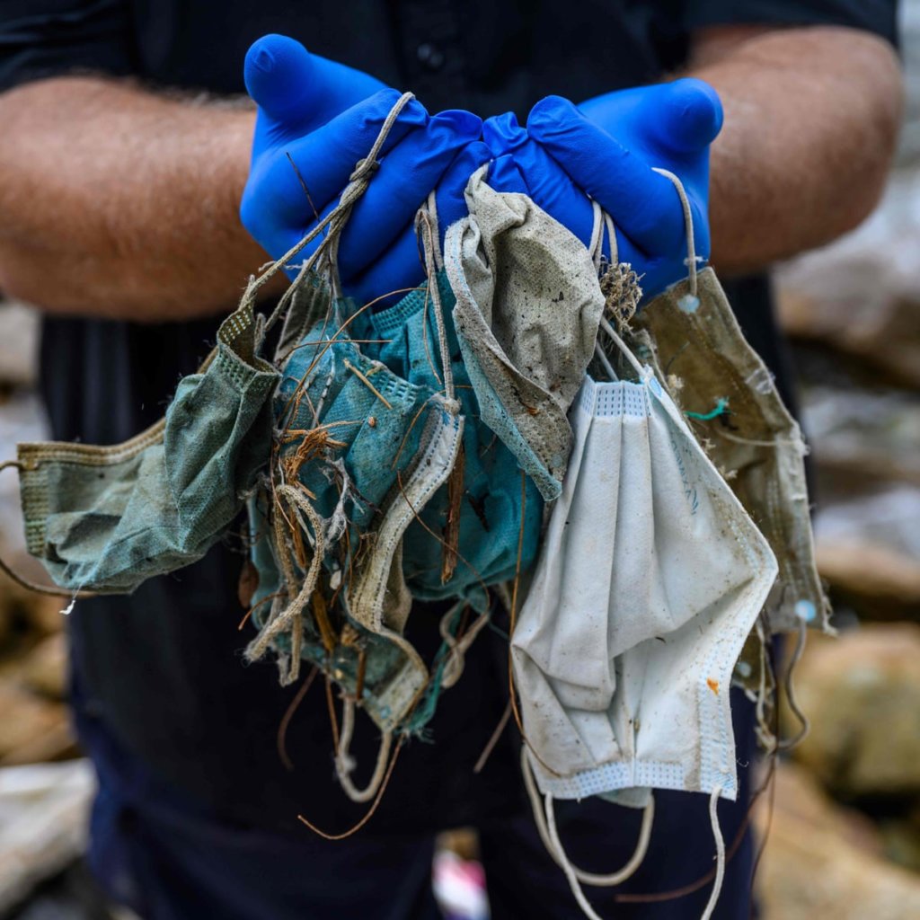 Coronavirus waste: A new form of pollution, putting marine environment ...