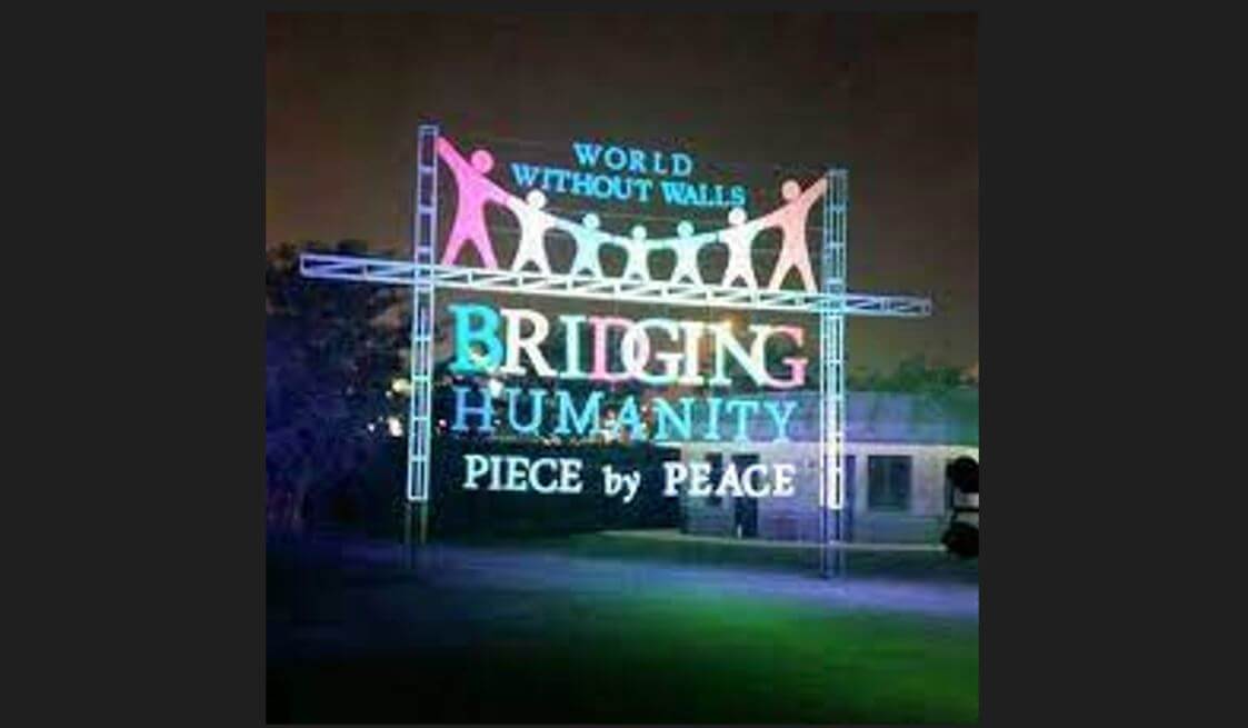 Bridging Humanity Piece By Peace - A World Without Walls » IndiaPost ...